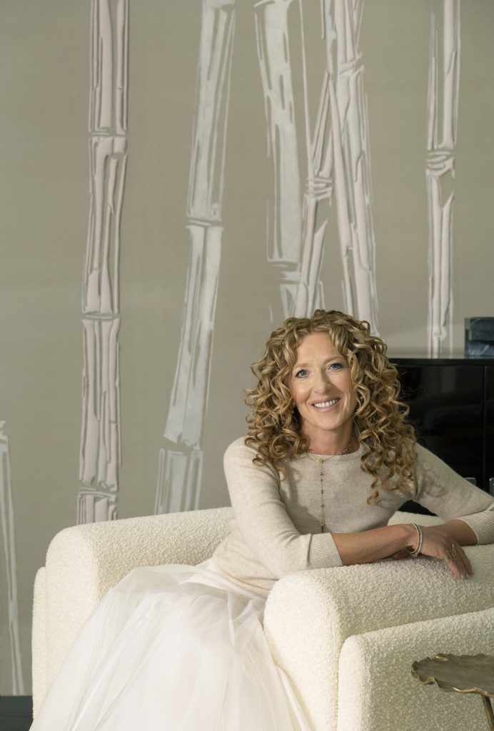 东西融合的墙纸创作 - Kelly Hoppen London